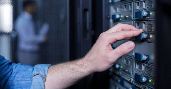 5 Signs Your Data Center Needs Real-Time Environmental Monitoring
